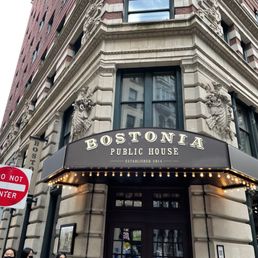 BOSTONIA PUBLIC HOUSE - Updated July 2025 - 2742 Photos & 2179 Reviews ...