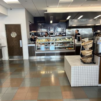 LANDMARK SQUARE CAFE - Updated December 2025 - 30 Photos & 22 Reviews ...