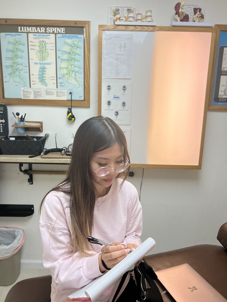 JONATHAN B. DAVIS, DC - Updated December 2025 - 10 Photos - 16005 ...