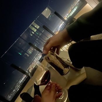 ATLAS APARTMENTS - Updated December 2025 - 93 Photos & 130 Reviews ...