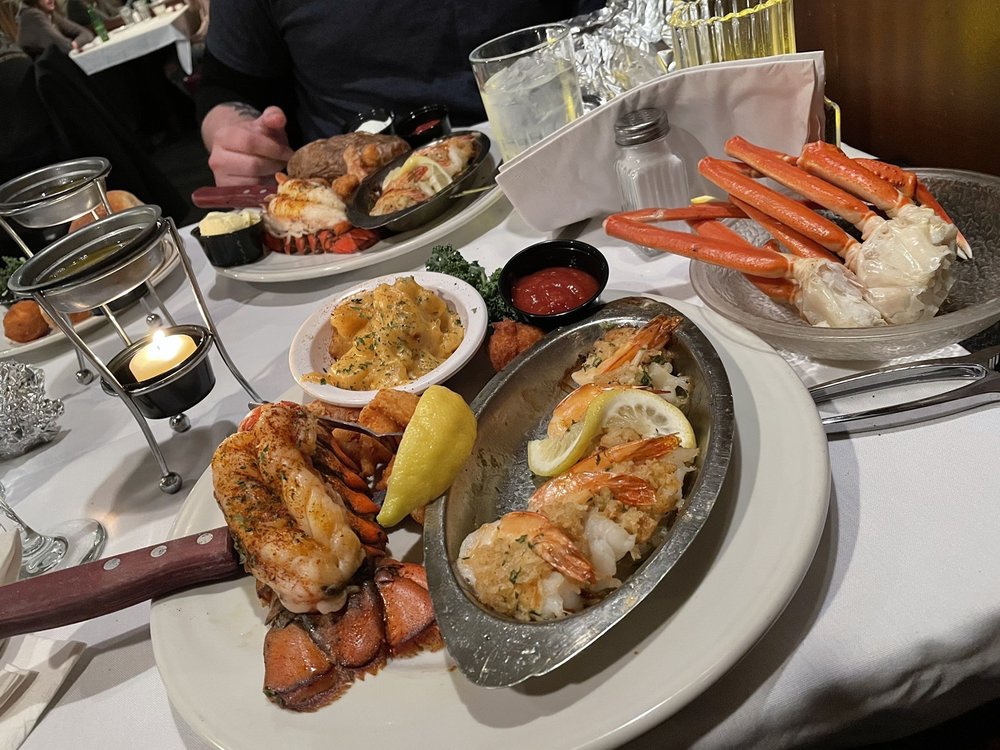 CHESAPEAKE SEAFOOD HOUSE - Updated February 2025 - 196 Photos & 195 ...