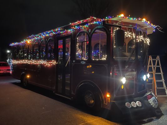 BURLINGTON TROLLEY TOURS - Updated July 2025 - 38 Photos - 1 Steele St ...