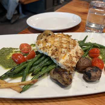 WILDFIN AMERICAN GRILL - Updated August 2024 - 871 Photos & 775 Reviews ...