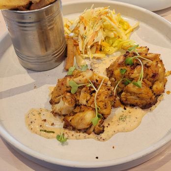 SOLSTICE - Updated July 2024 - 1925 Photos & 570 Reviews - 18555 ...