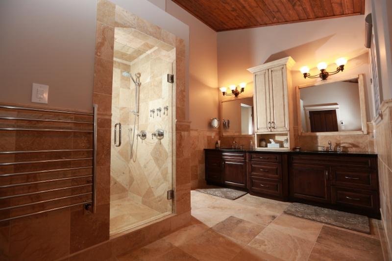 REIL CONSTRUCTION - Updated April 2025 - 26 Photos - Coleman, Alberta ...