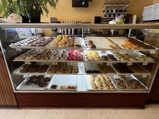 GRANNY’S DONUTS & BAKERY - 33 Photos & 41 Reviews - 1692 Nc Highway 68 ...