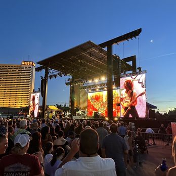 NUGGET EVENT CENTER - Updated July 2025 - 30 Photos & 32 Reviews - 1040 ...