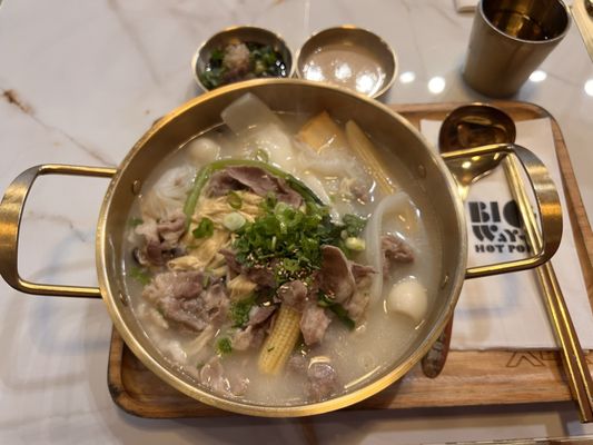 BIG WAY HOT POT - Updated December 2025 - 377 Photos & 103 Reviews - 7 ...