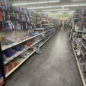 PDX DEALS - Updated March 2025 - 7911 NE 33rd Dr, Portland, Oregon ...