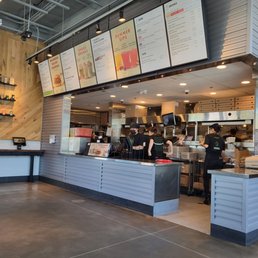 SHAKE SHACK PASADENA - Updated June 2025 - 512 Photos & 424 Reviews ...