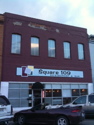 SQUARE 109 RESTAURANT & BAR - Updated December 2025 - 18 Photos & 32 ...