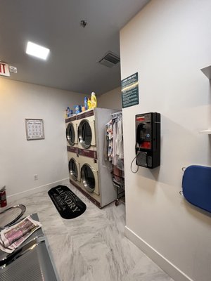 EL LAUNDRY ROOM - 66 Photos & 126 Reviews - 11402 NW 41st St, Doral ...