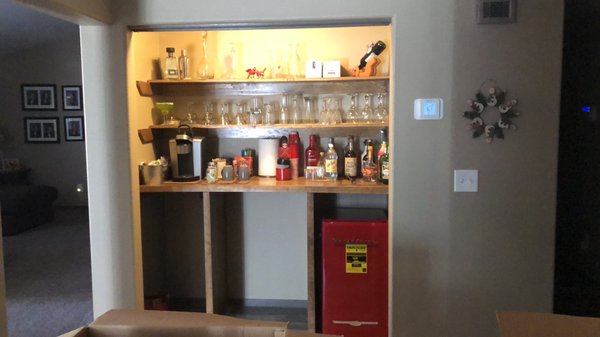 The Happy Outlet - Updated October 2025 - 20 Photos - 76 Reviews - 800 ...