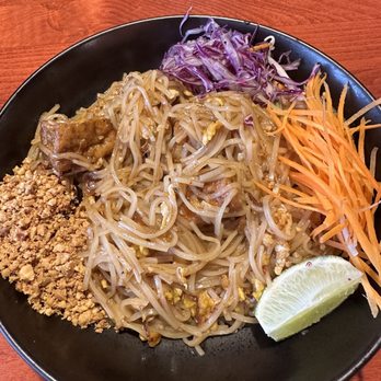 OCHA THAI KITCHEN & BAR - 1194 Photos & 625 Reviews - 317 Main Ave S ...