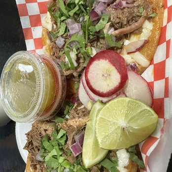BIRRIA KINGS STREET TACOS & BEER - Updated August 2024 - 93 Photos ...