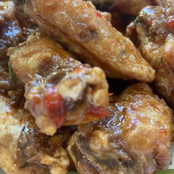 YOUNG HARRIS WING HOUSE - Updated October 2024 - 75 Photos & 64 Reviews ...