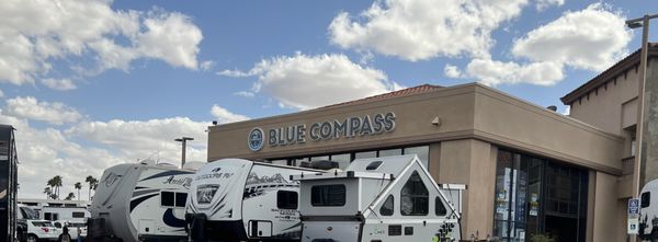 BLUE COMPASS RV - Updated October 2025 - 31 Reviews - 1301 W Broadway ...
