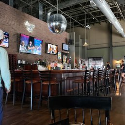 LOCK 34 - Updated October 2025 - 162 Photos & 151 Reviews - 80 Main St ...