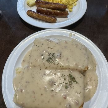 LUDI’S RESTAURANT & LOUNGE - Updated April 2025 - 1289 Photos & 514 ...