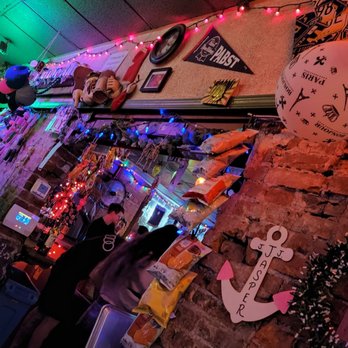 THE EL BAR - Updated December 2025 - 53 Photos & 166 Reviews - 1356 N ...