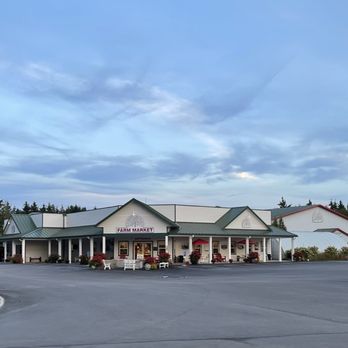 SEAQUIST ORCHARDS FARM MARKET - Updated December 2025 - 105 Photos & 81 ...