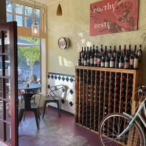 THE TELL ME BAR - 16 Photos - 1235 St Thomas St, New Orleans, Louisiana ...