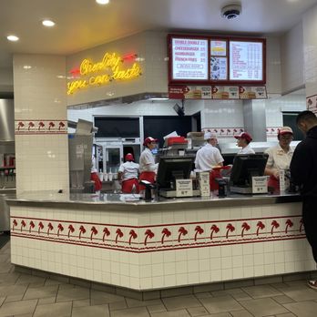 IN-N-OUT BURGER - Updated May 2024 - 670 Photos & 862 Reviews - 2005 ...