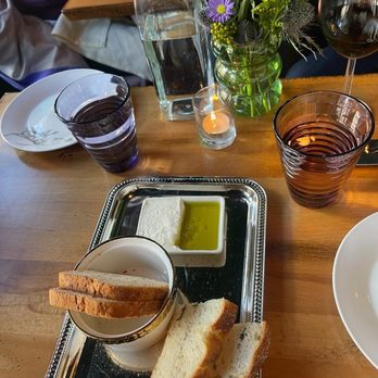 LILITH - Updated January 2025 - 305 Photos & 82 Reviews - 238 Spahr St ...