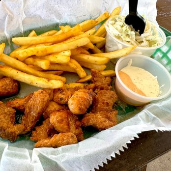 EVERGLADES GATOR GRILL - Updated December 2025 - 409 Photos & 262 ...