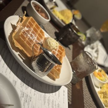 MAGNOLIA BLUE - Updated August 2024 - 399 Photos & 276 Reviews - 1807 N ...