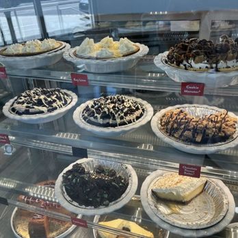 FIREMAN DEREK’S BAKE SHOP - Updated December 2025 - 192 Photos & 126 ...