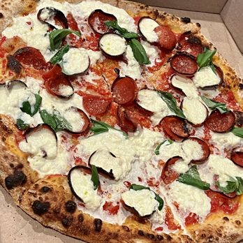 TONO PIZZERIA + CHEESESTEAKS - Updated December 2025 - 88 Photos & 44 ...