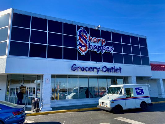 SHARP SHOPPER - Updated December 2025 - 14 Reviews - 802 Berryville Ave ...