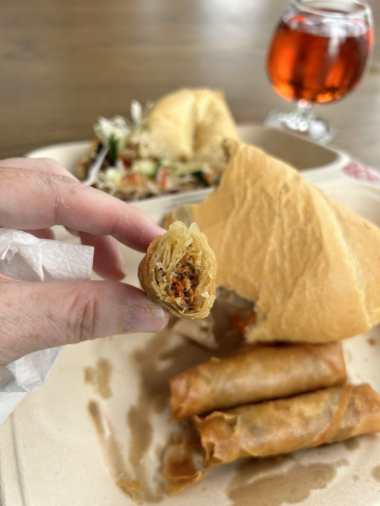 OAK TREE STATION - Updated October 2025 - 114 Photos & 73 Reviews ...