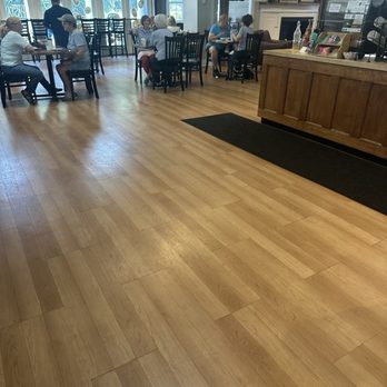 BEANZ - Updated December 2025 - 179 Photos & 66 Reviews - 11 East Main St Old Avon Village, Avon ...