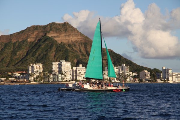 PINK SAILS WAIKIKI - 413 Photos & 296 Reviews - Boat Tours - 1651 Ala ...