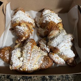 BREAD SAVAGE - Updated July 2025 - 119 Photos & 85 Reviews - 110 W Main ...