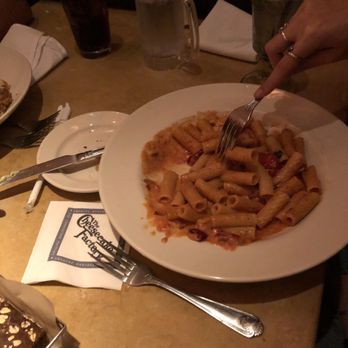 THE CHEESECAKE FACTORY - Updated June 2024 - 1418 Photos & 860 Reviews ...