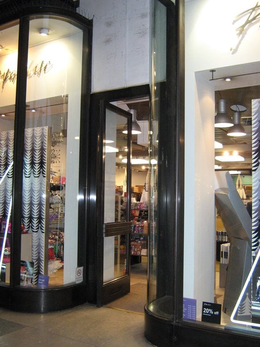 PAPERCHASE - Updated July 2025 - 11 Reviews - 13 The Piazza, London ...