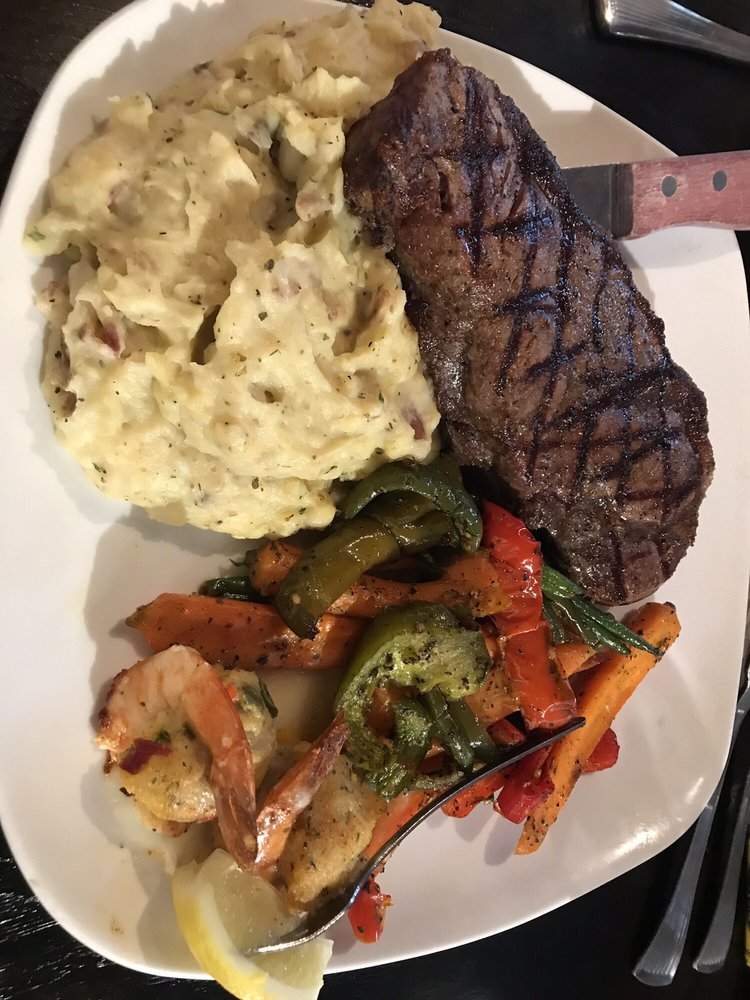 DELTA LAKE INN - 8524 Fish Hatchery Rd, Rome, New York - 105 Photos ...