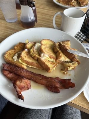 CRYSTAL CAFÉ & GRILL - Updated August 2024 - 39 Photos & 74 Reviews ...