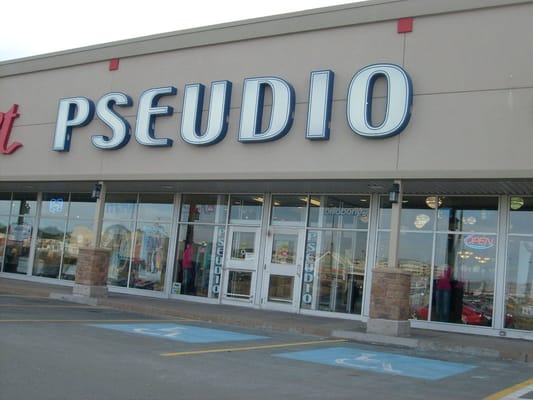 PSEUDIO - Updated December 2025 - 198 Chain Lake Drive, Halifax, Nova ...