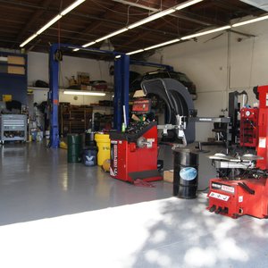 KEVIN’S AUTO REPAIR - 16 Photos & 472 Reviews - 1968 Leghorn St ...