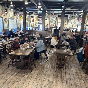 CRACKER BARREL OLD COUNTRY STORE - Updated June 2025 - 522 Photos & 299 ...