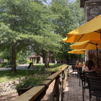 DEVILS BACKBONE BREWING COMPANY - Updated April 2025 - 709 Photos & 650 ...