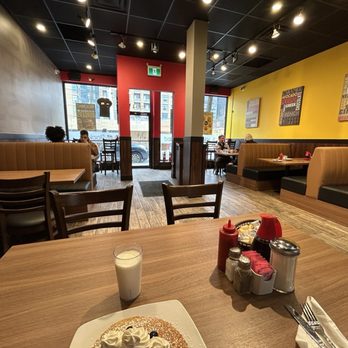 STACKED PANCAKE & BREAKFAST HOUSE - Updated December 2025 - 47 Photos ...