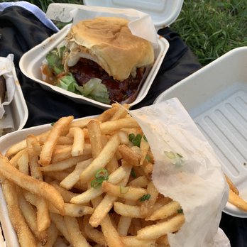 HUDA - Updated May 2024 - 240 Photos & 193 Reviews - 32 S 18th St ...