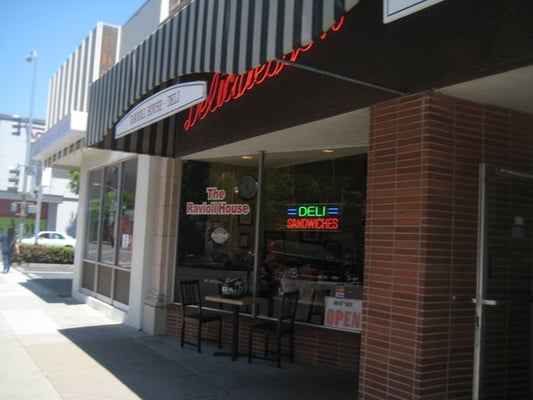 THE RAVIOLI HOUSE - Updated January 2026 - 505 Photos & 575 Reviews ...