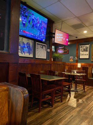 J BUTLER’S BAR & GRILLE - Updated November 2025 - 25 Photos & 44 ...