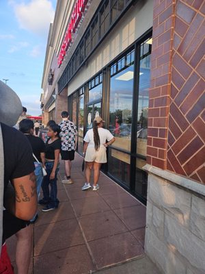 DAVE’S HOT CHICKEN - Updated October 2025 - 78 Photos & 40 Reviews - 17304 Chesterfield Airport ...